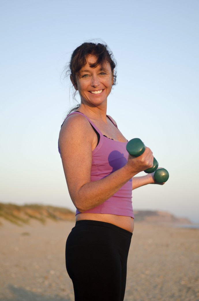 9 Benefits of Strength Training for Women Over 40 - Early To Rise