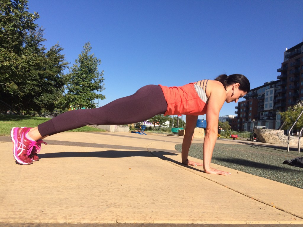 Plank Challenge! 2 Minutes to Greater Focus and Tighter Abs - Early To Rise