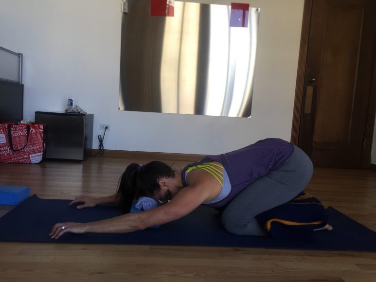 Yoga for Beginners: Pose Modifications - Early To Rise